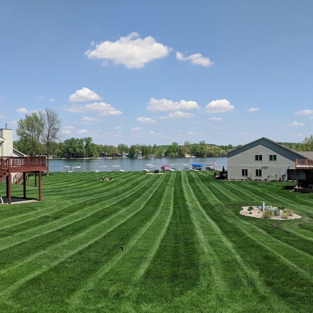 Lawn Barber - Quality Lawn Care & Landscaping Company - Fall Clean Up